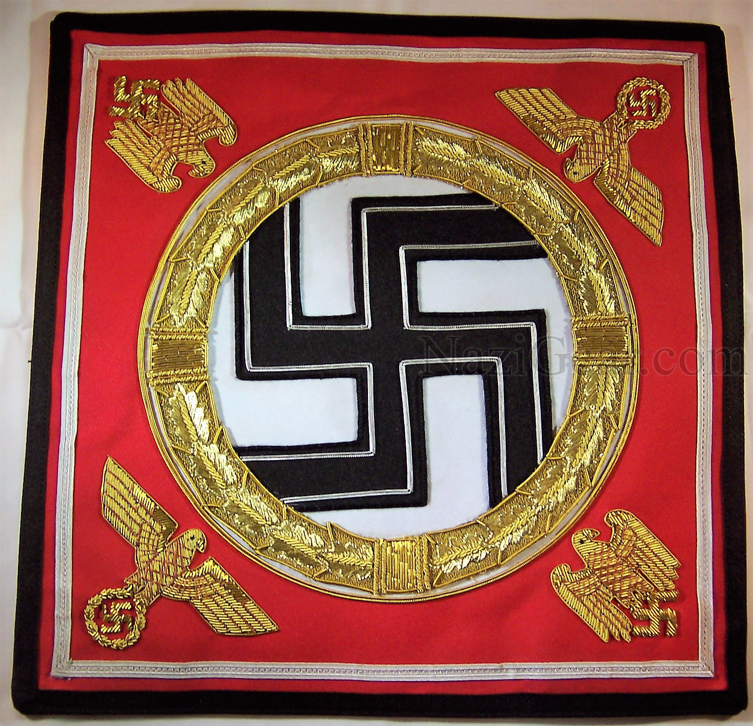 Adolf Hitler Fuhrer Standard 1×1 Foot (31cm) Standarte WW2 German Flag ...
