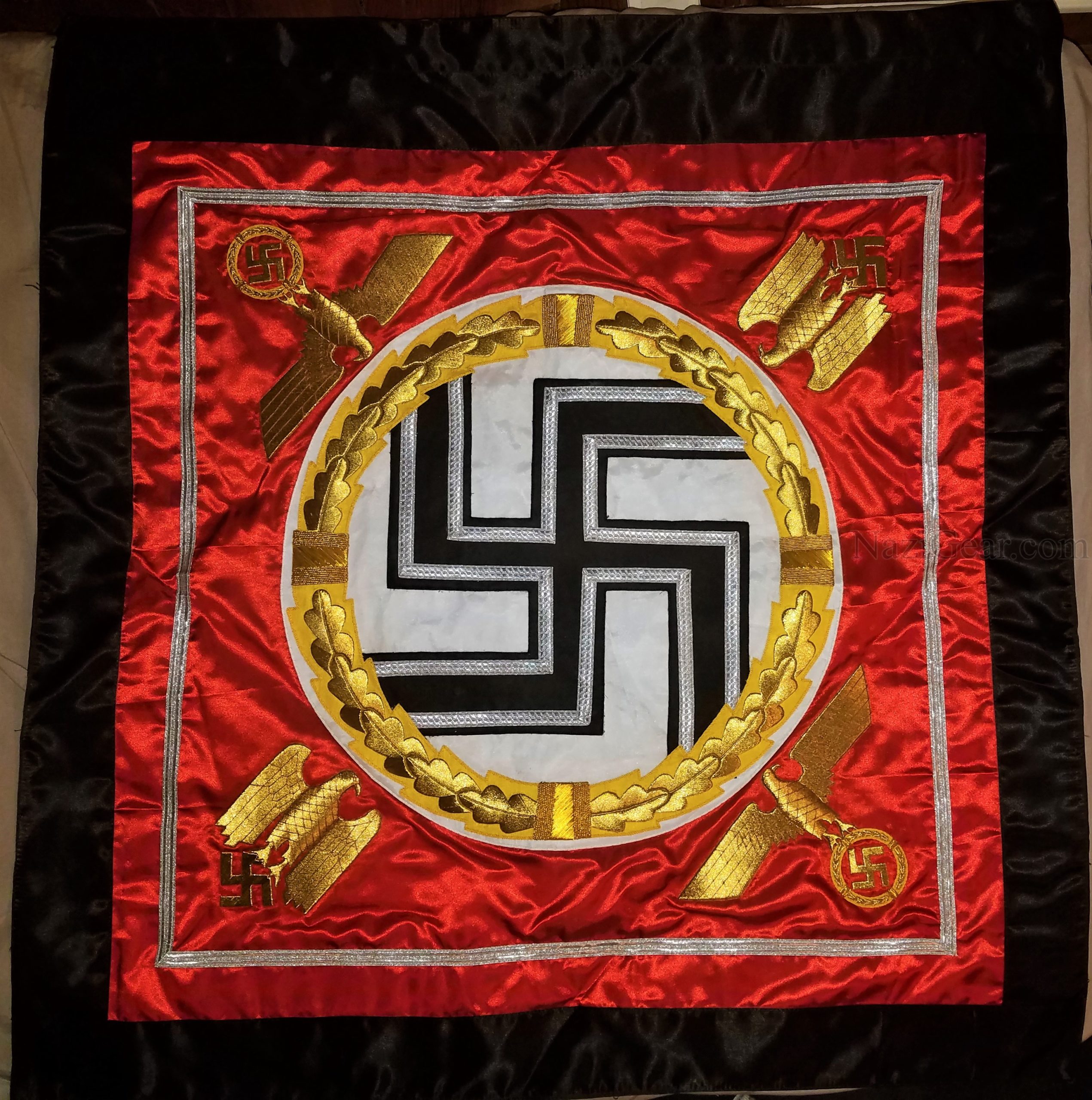 Adolf Hitler Fuhrer Standard 3×3 Foot (91cm) Standarte WW2 German Flag ...
